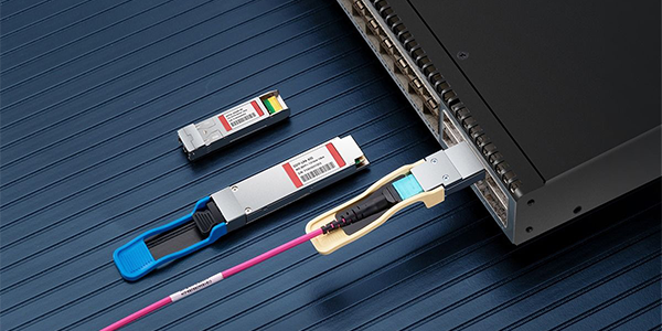 What Is An SFP Transceivers：A Comprehensive Guide